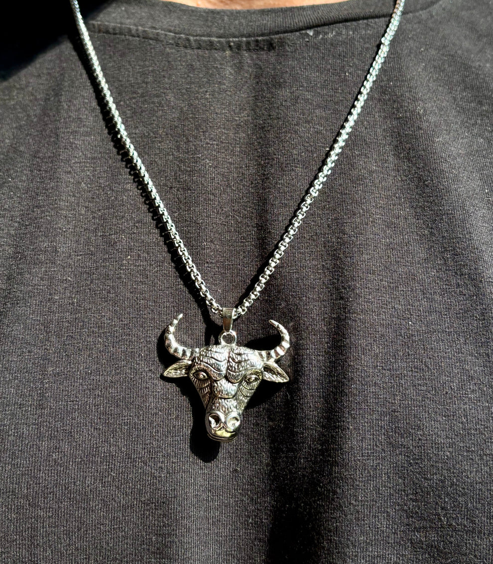 Bad Bull pendant chain (Limited Edition) – Gonzo