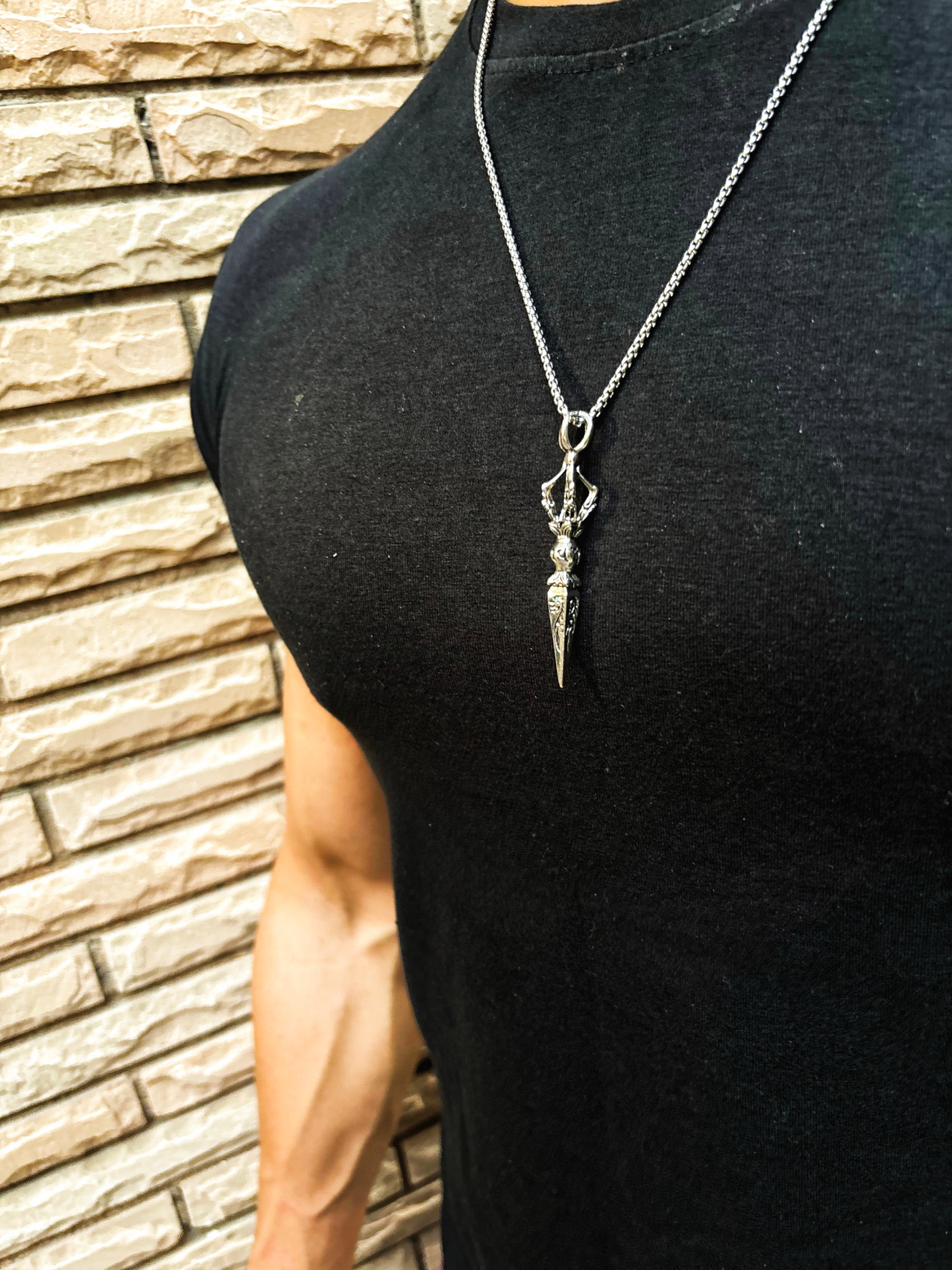 Shadow Witch pendent chain (Limited Edition) – Gonzo